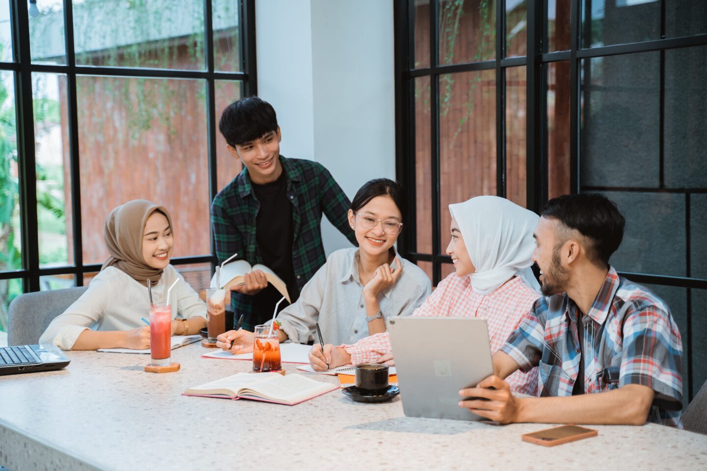 Halal Certification in Indonesia: Cost, Process & BPJPH Requirements ...